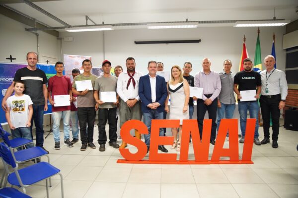 Prefeitura e SENAI formam profissionais para indústria e construção ...